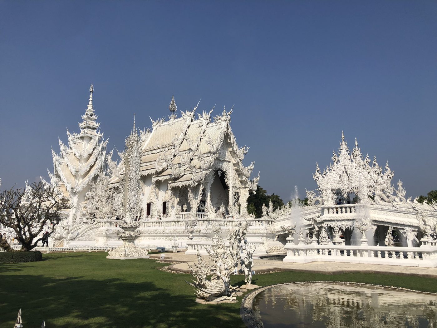 Visit The White Temple in Chiang Rai, Thailand: Wat Rong Khun